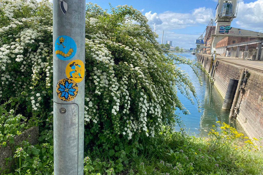 Limited Special Edition Ukraine: Sticker Set + Slanted Magazine #43 ...